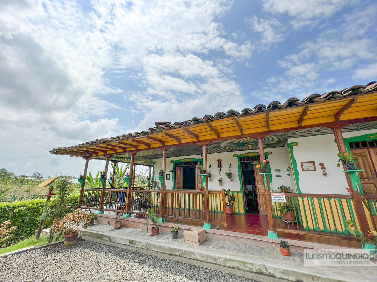 Finca Hotel Lemar Quimbaya - Quindio - a 4 kms de Panaca.